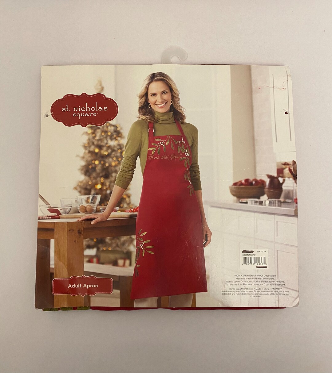 St. Nicholas Square Kiss the Cook Embroidered Holiday Adult Apron NWT ...