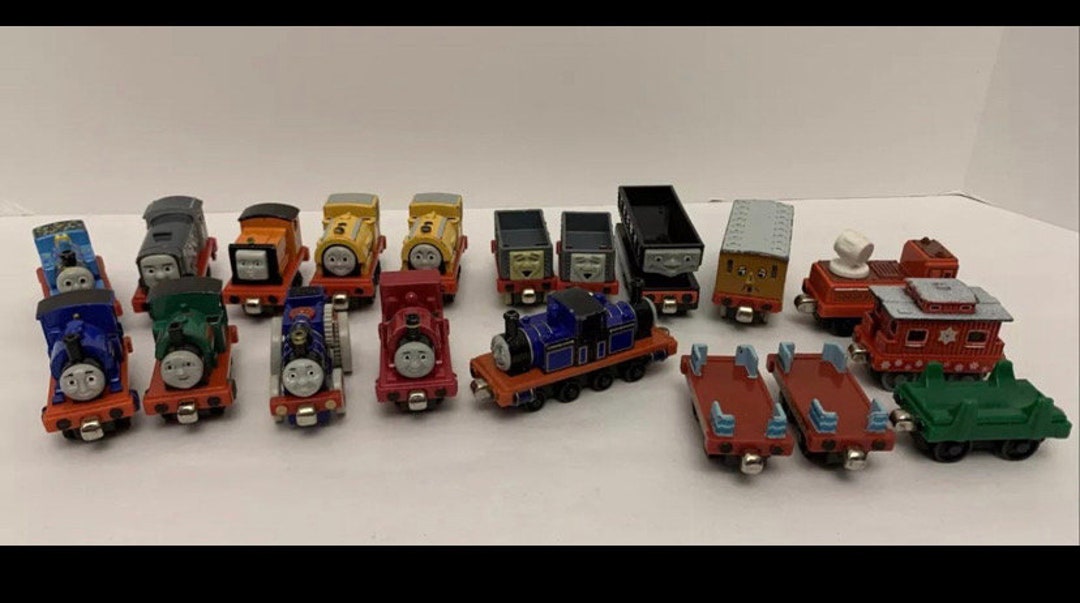 Vintage Die-cast Metal Ertl Thomas & Friends Trains Lot of 19 2002-2006 ...