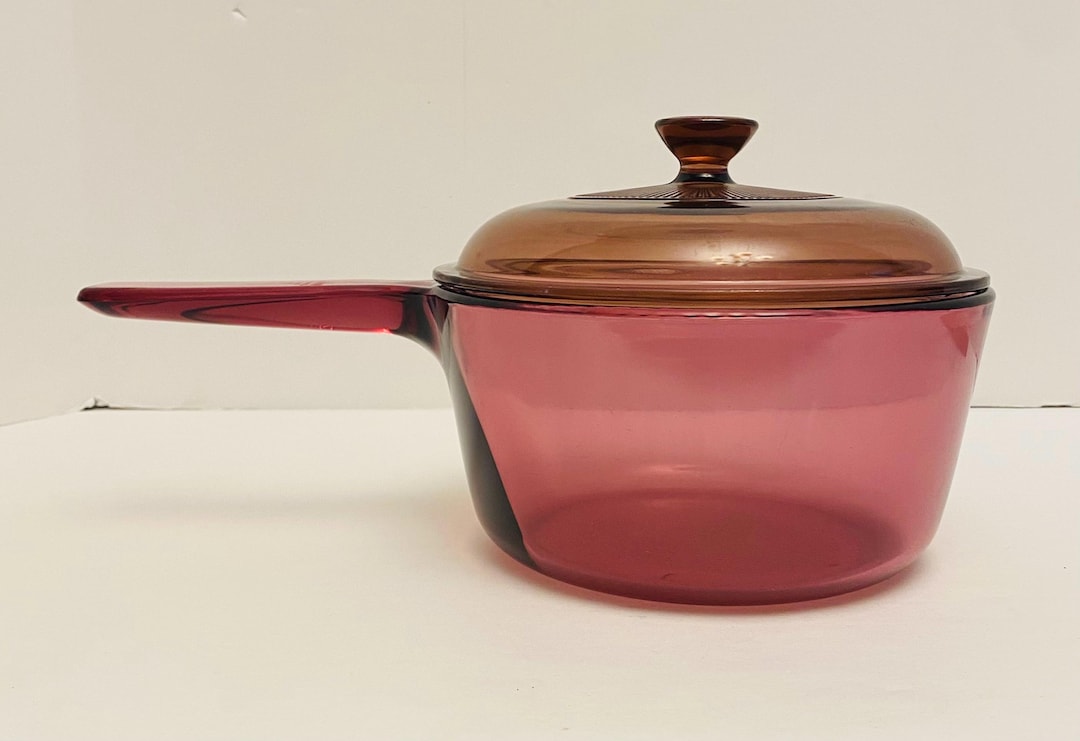 Vintage Corning Ware Vision Cranberry purple 1.5 Quart Glass Saucepan W ...