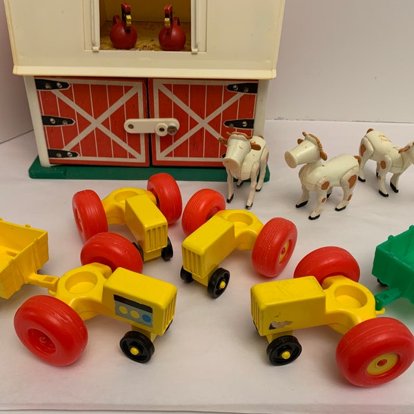 Little People Barn - Etsy