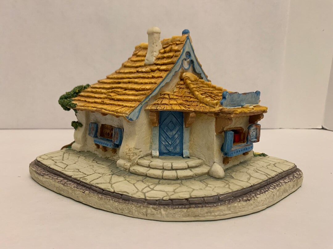 Disney Goebel by OLSZEWSKI Pinocchio Geppettos Toy Shop 1990 Miniature ...