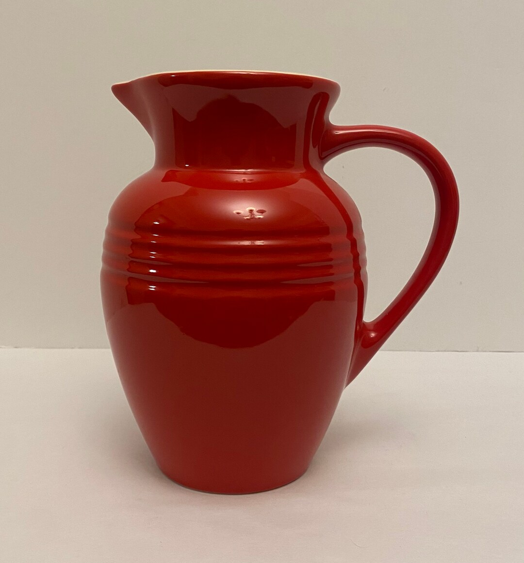Le Creuset 9 Red Pitcher 2 Quart 11-46. - Etsy