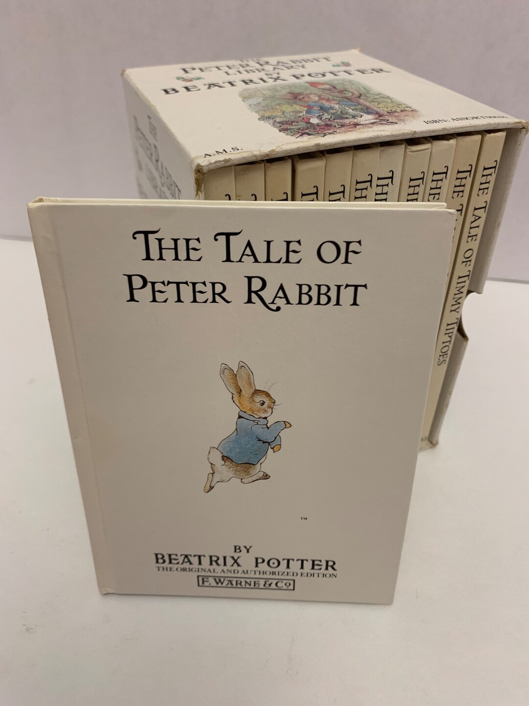 The Peter Rabbit Library by Beatrix Potter Volume 1-12 Hardback Box Set ...