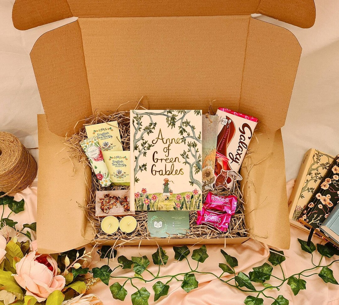 Anne of Green Gables Cottagecore Luxury Classic Book Lover Self Care ...