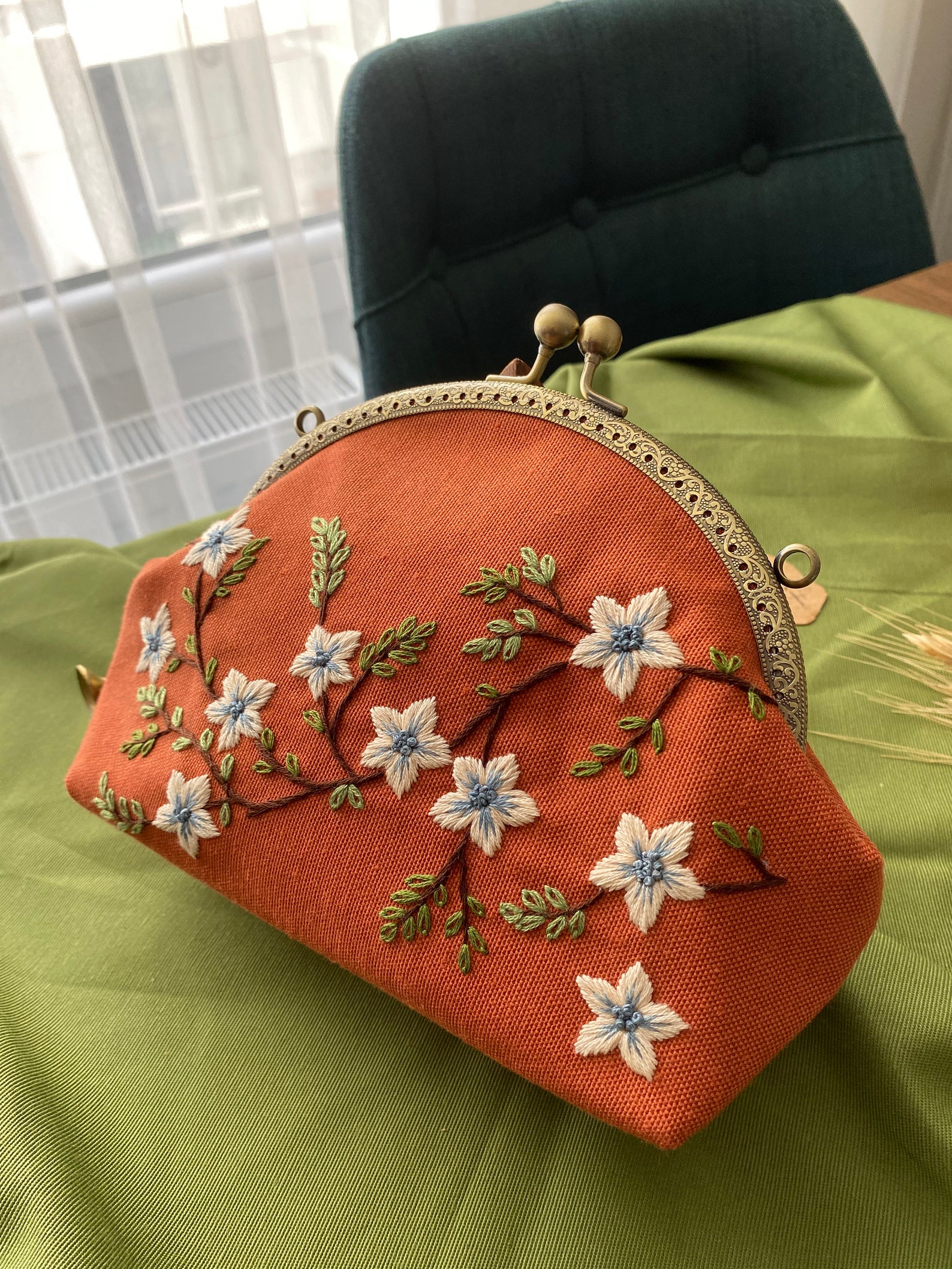 Ivy Flower Embroidered Bag Embroidered Crossbody Bag Vintage Black Bag ...