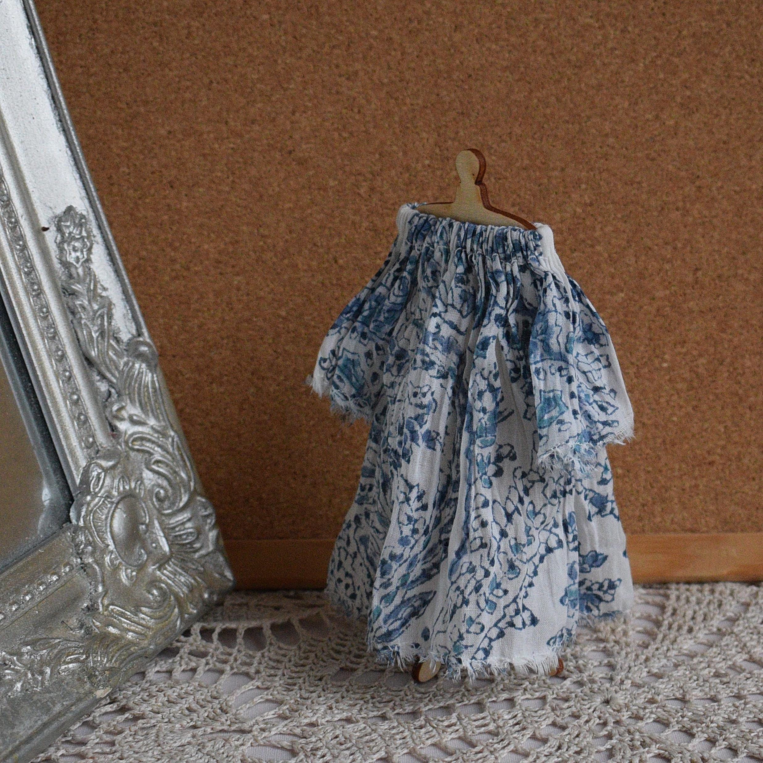 Miniature Dollhouse Dress of Vintage Cotton. Dollhouse Room Accessories ...