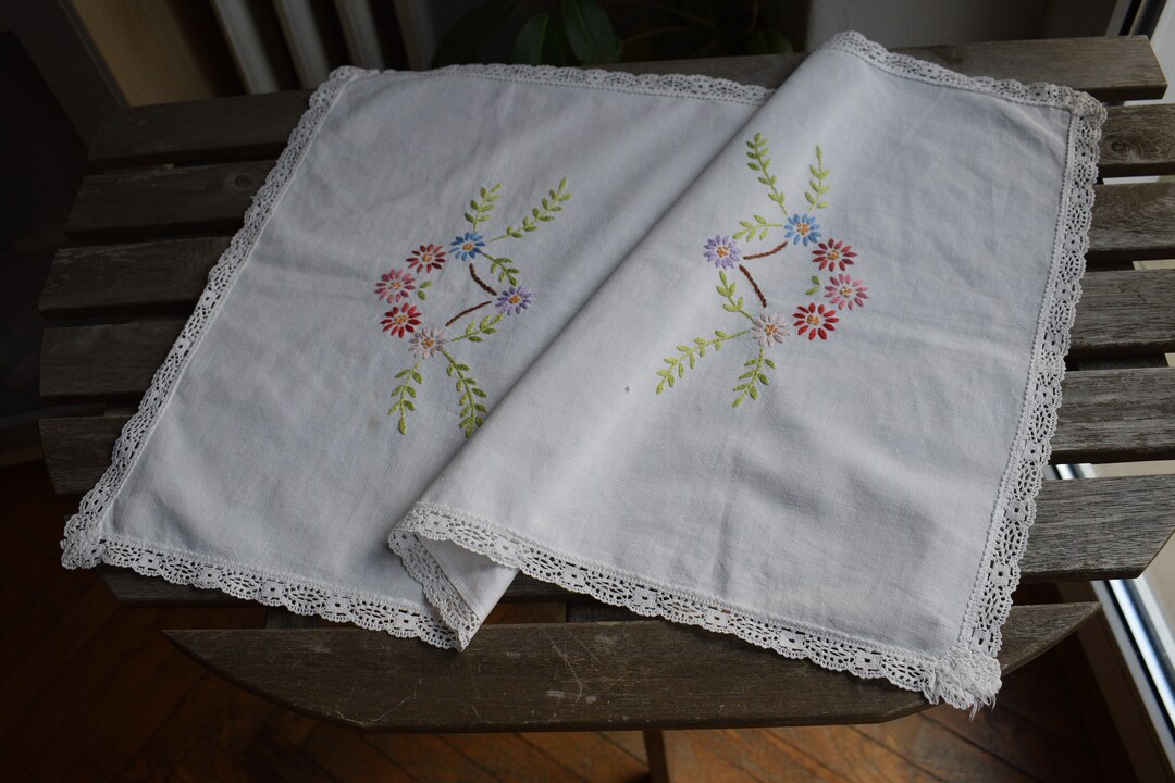 Vintage Runner With Embroidery and Lace Edge 60х40 Cm. - Etsy