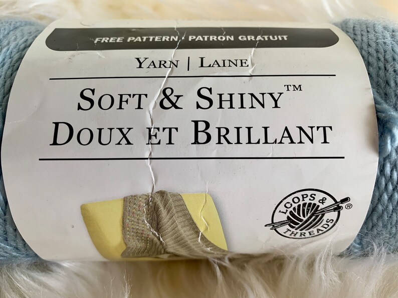 Loops & Threads Soft and Shiny Yarn * Acrylic * Medium (4) * Aran ...