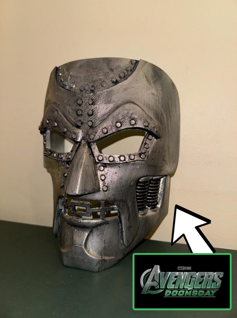 Hand-painted Doctor Doom Mask, MCU Cosplay Prop - Etsy