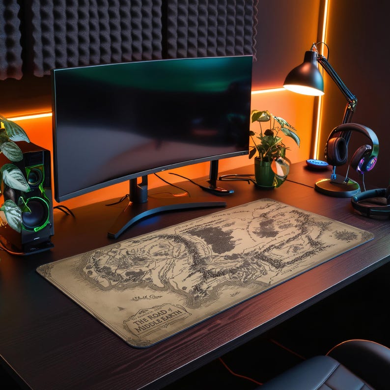 Middle Earth Map Mouse Pad | Water-resistant Gaming & Office Desk Mat ...