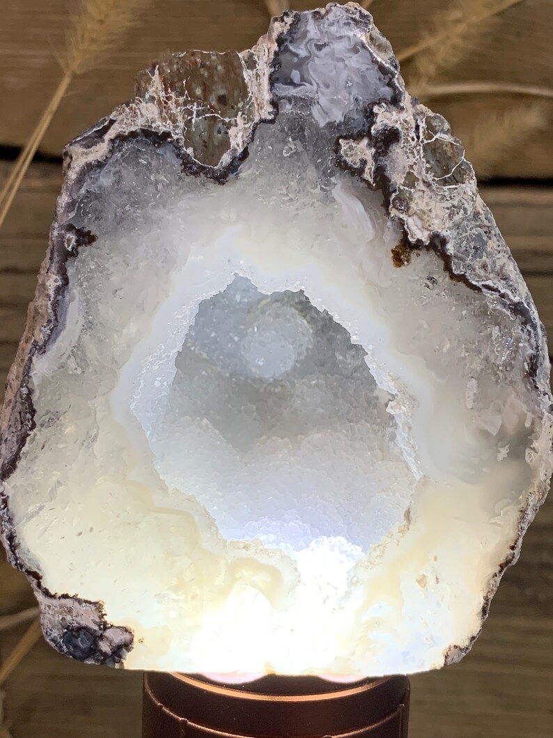 Trancas Geode From Chihuahua Mexico With Cut Base and Polished - Etsy