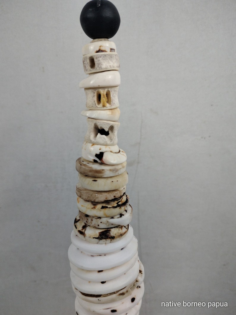 Lumi Shell Money Stick: Papua New Guinea Art, Table Decor - Etsy
