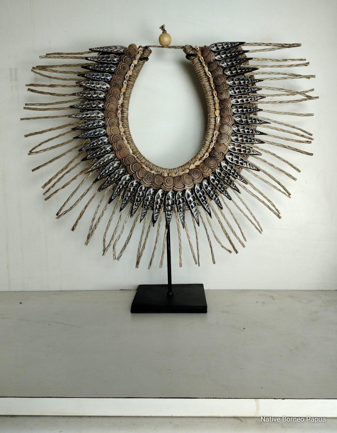 Bibilit Papua Shell Necklace: Tribal Art, Boho Wall Decor - Etsy