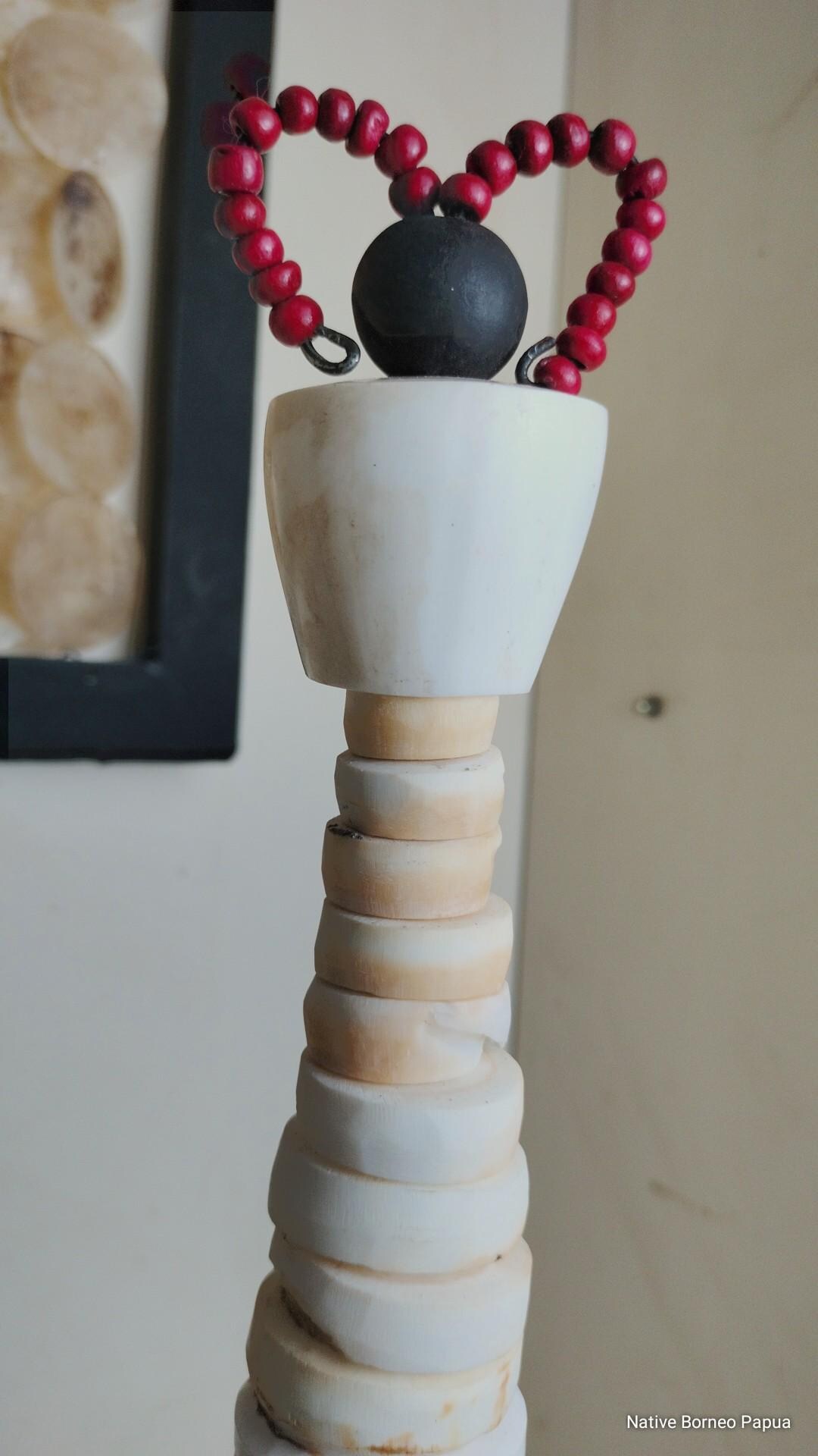 Lumi Money Stick: Papua New Guinea Shell Decor (17.71") - Etsy