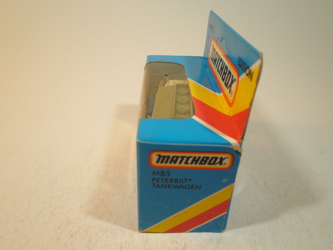 Matchbox Superfast MB-05 Peterbilt ampol, Australian Collectors Model ...