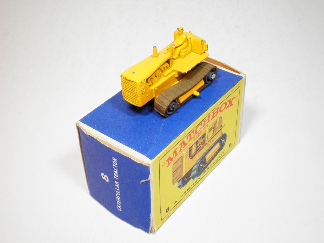 Matchbox "series" No. 8 Caterpillar Tractor, Grey Wheels, in Original ...