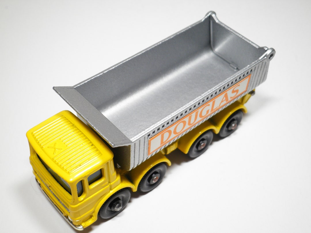 Matchbox "series" No. 51 8-wheel Tipper, RARE Yellow "douglas" No Box ...