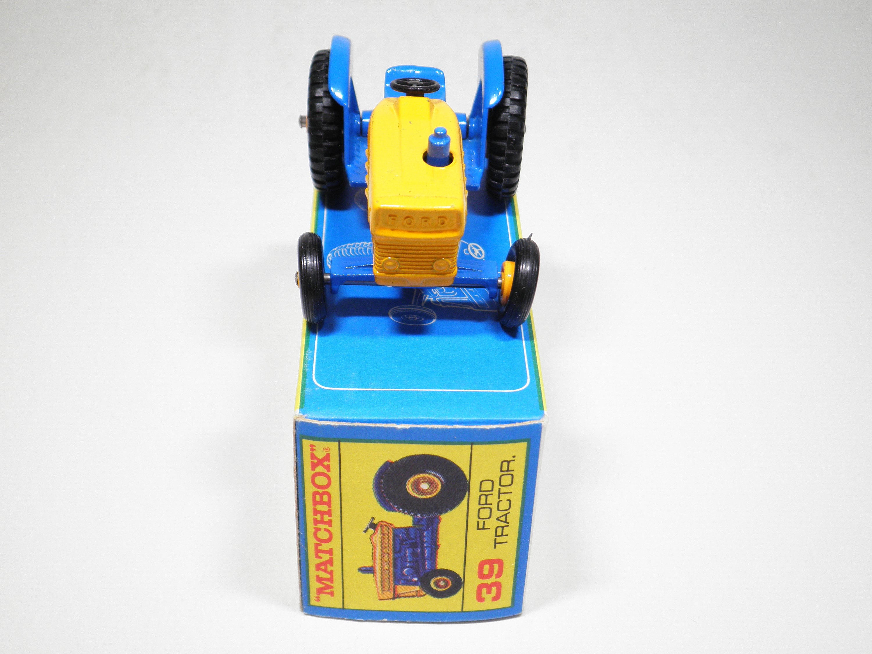 Matchbox series No. 39 Ford Tractor, Like New in Original Type F Box ...