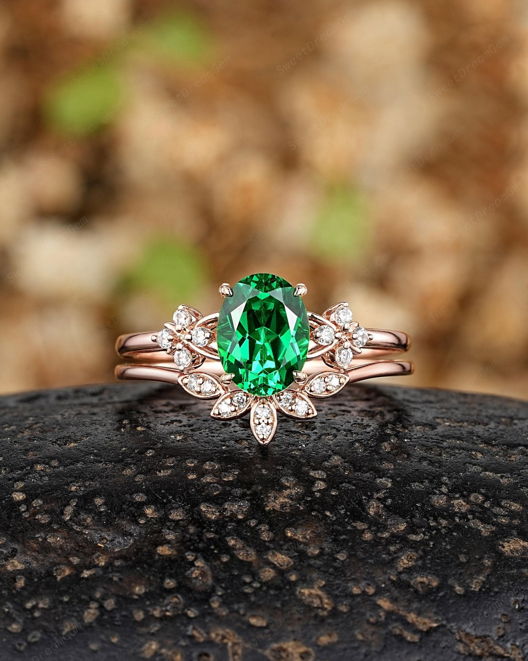 Oval Green Garnet Engagement Ring Set, 14k Gold Tsavorite Garnet ...