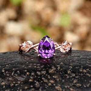 Pear Shape Purple Sapphire Engagement Ring Set, Vintage Leaf Nature ...