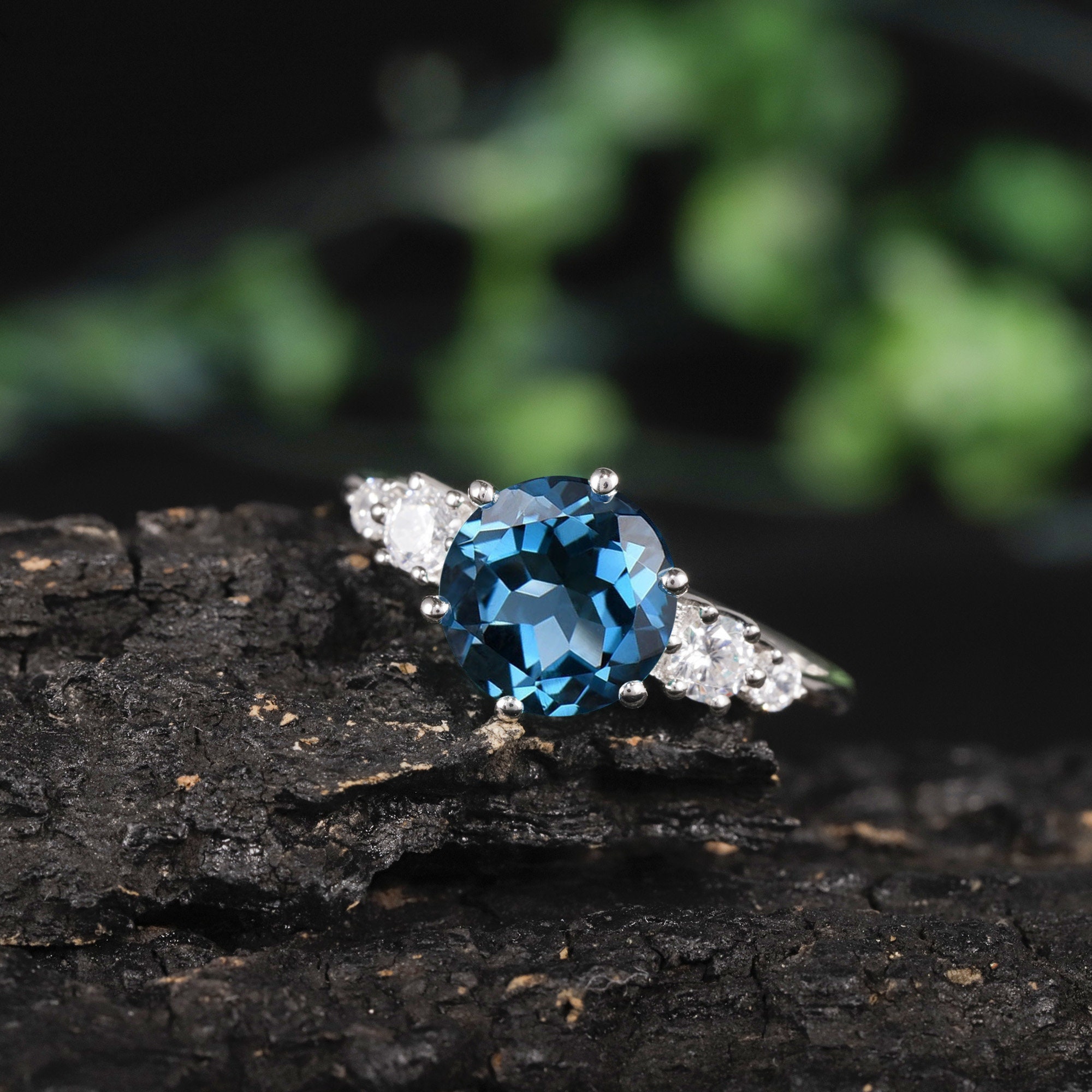 Vintage 3 Carats London Blue Topaz Engagement Ring, Unique Round Cut ...