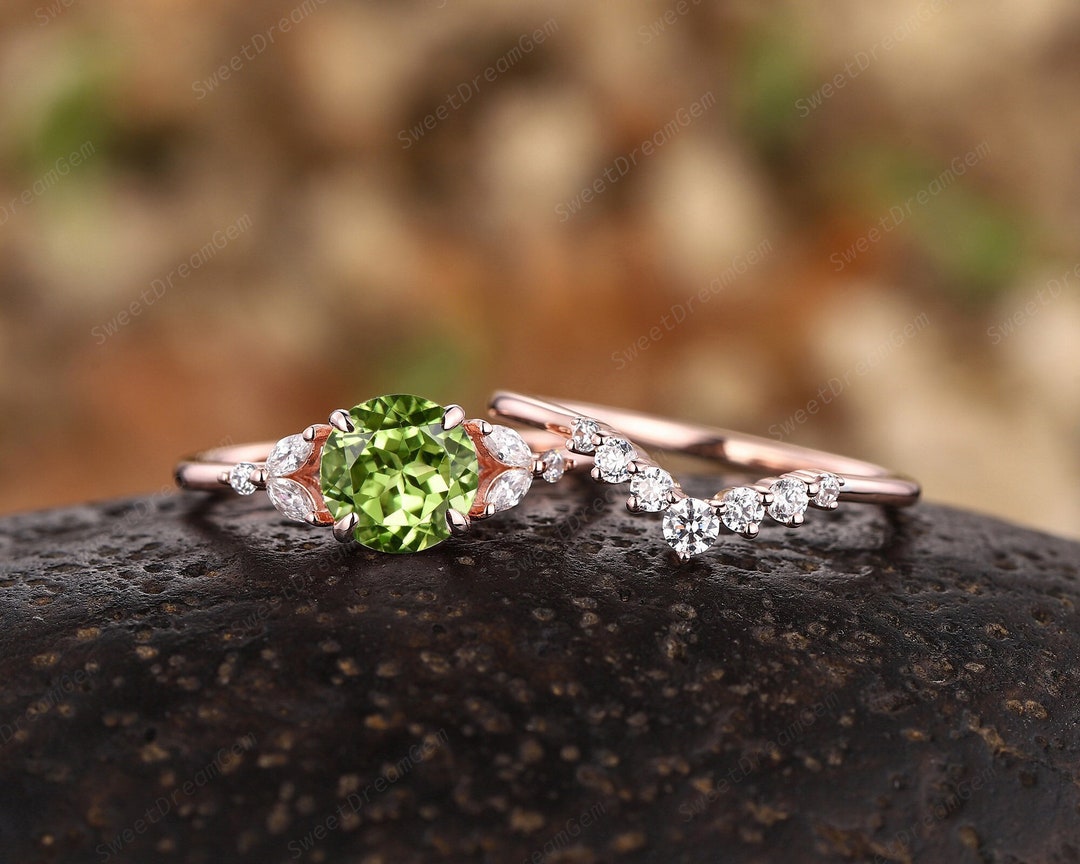 Vintage Round Cut Peridot Engagement Ring Set, Unique Peridot Wedding ...