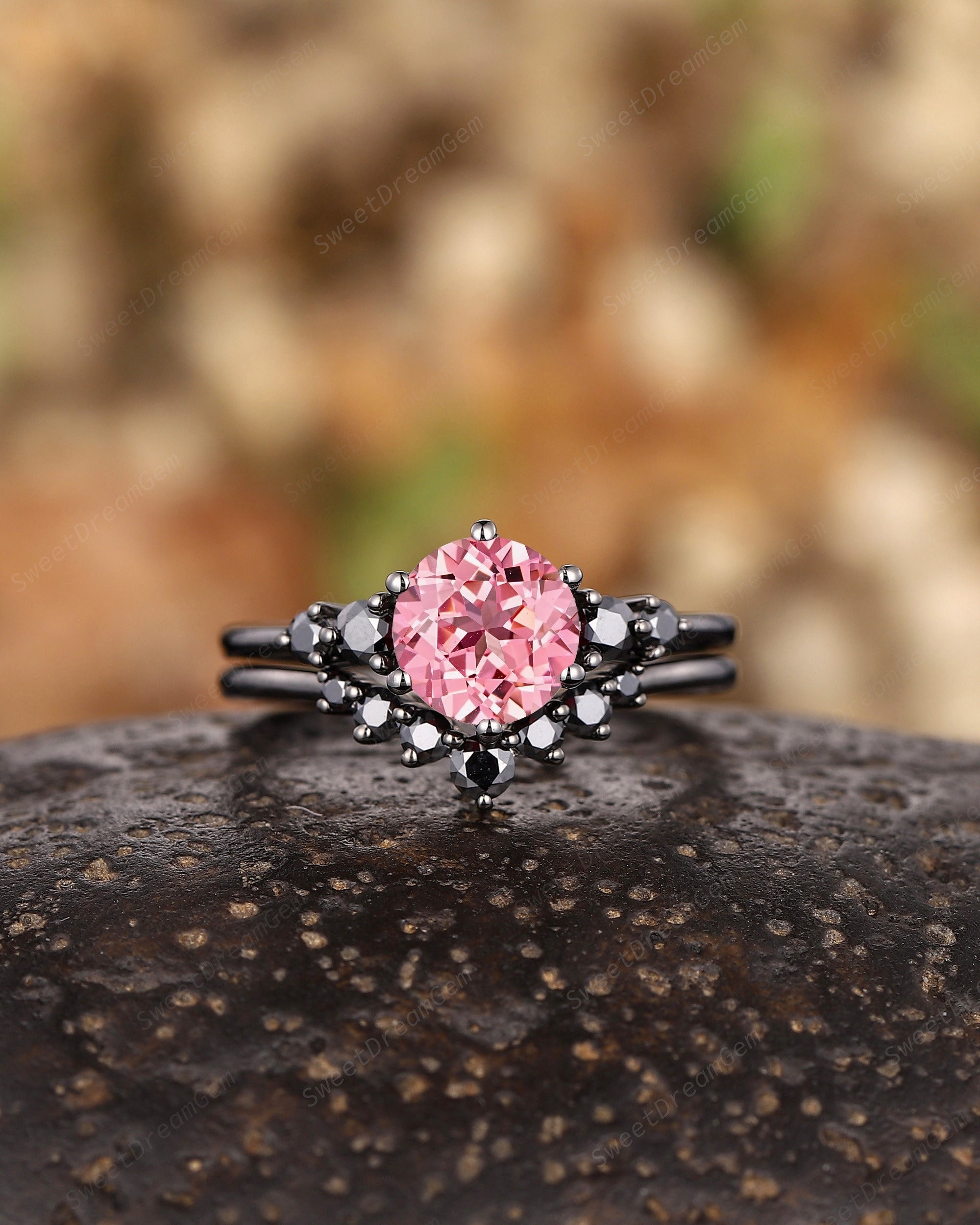 Black Gold Round Pink Sapphire Wedding Ring Set Vintage Black Moissanite Engagement Ring Minimalist Wedding Band Custom Rings for Women Etsy