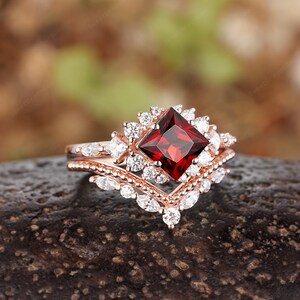 Vintage Princess Cut Garnet Halo Engagement Ring, Unique Garnet Bridal ...