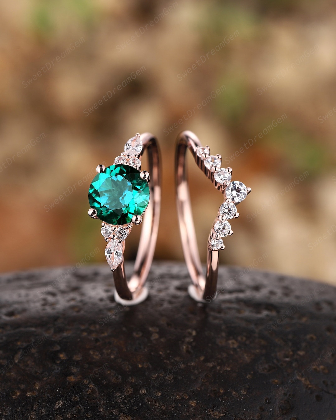 Vintage Round Emerald Engagement Ring Set, Unique Green Emerald Wedding ...