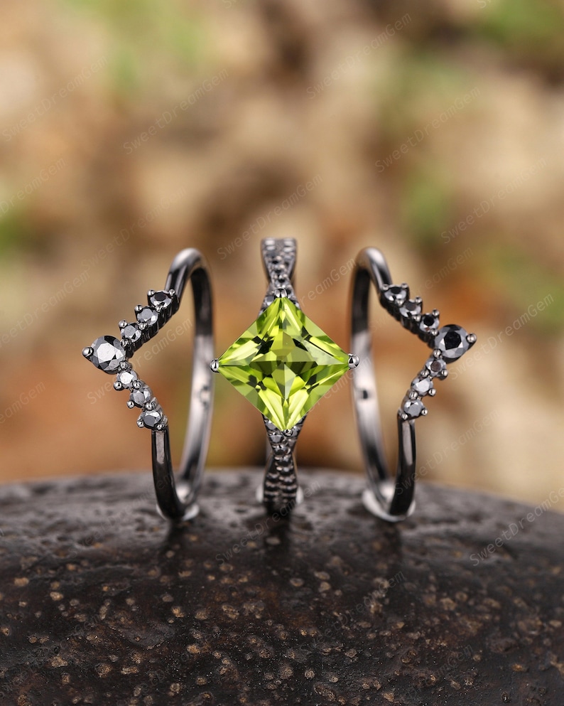 Princess Cut Peridot Engagement Ring Set Minimalist Black Moissanite ...