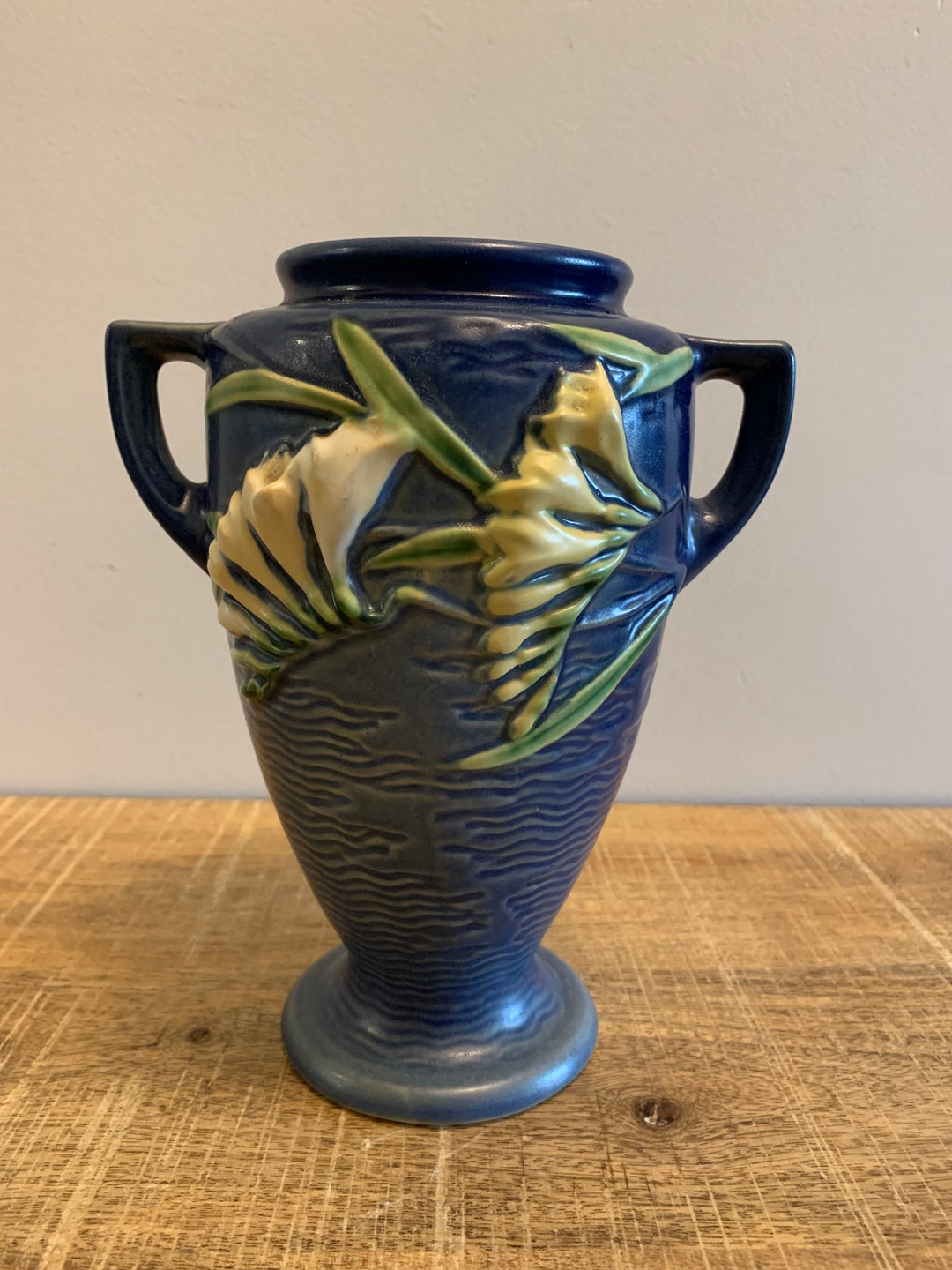 Vintage Roseville Pottery Freesia Vase #121-8 Blue - Etsy