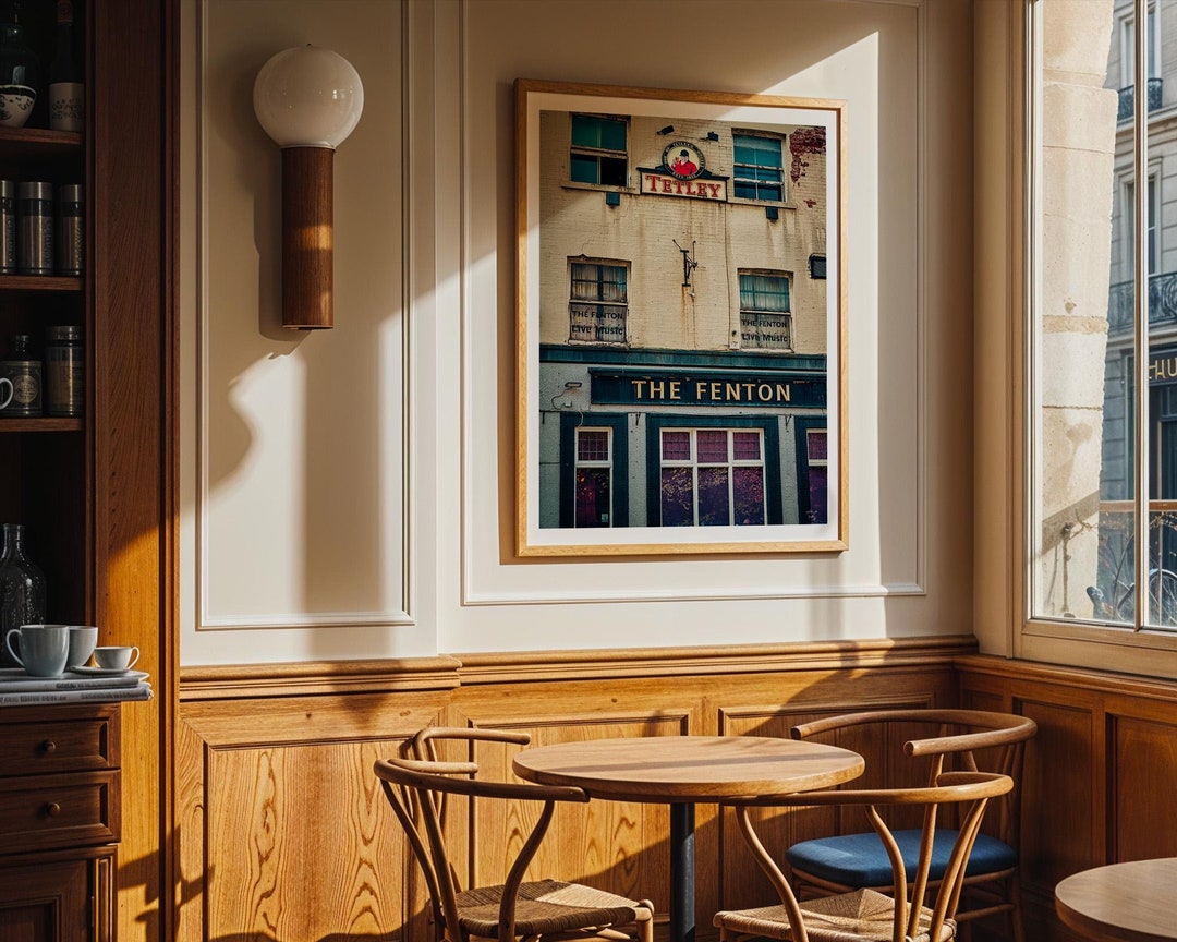 English Pub Print: the Tetley, Urban Photography (digital Download) - Etsy