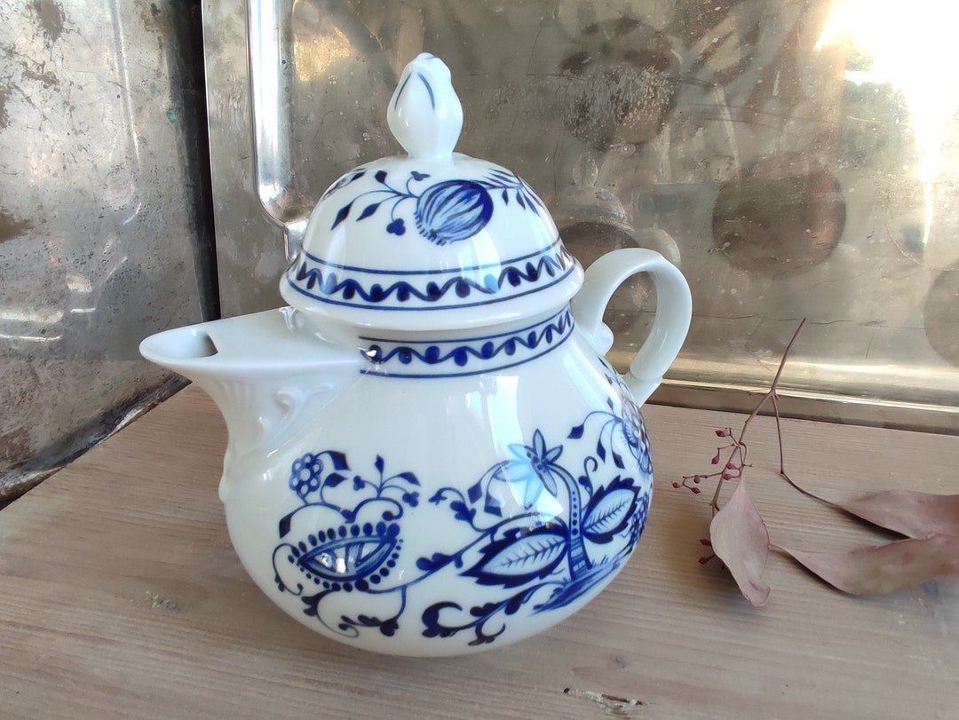 1 Liter Coffee Pot Real Cobalt Blue Onion Pattern 80s Indian Blue ...