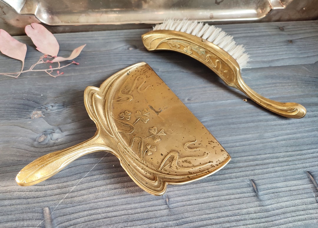 ANTIQUE VINTAGE Table Sweeper Set Made of Brass Art Nouveau Cloverleaf ...