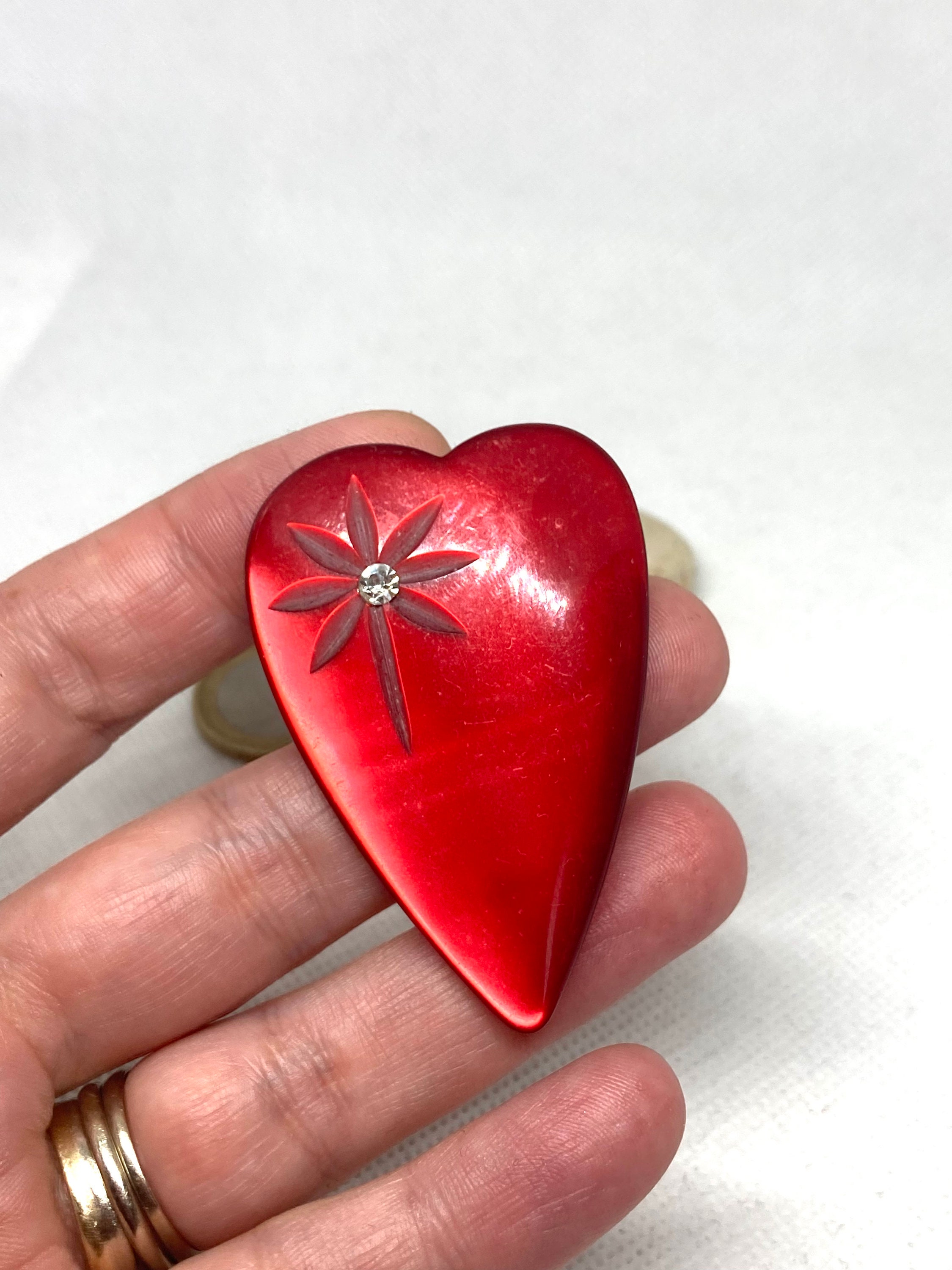 Vintage Large Plastic Red Heart Brooch - Etsy
