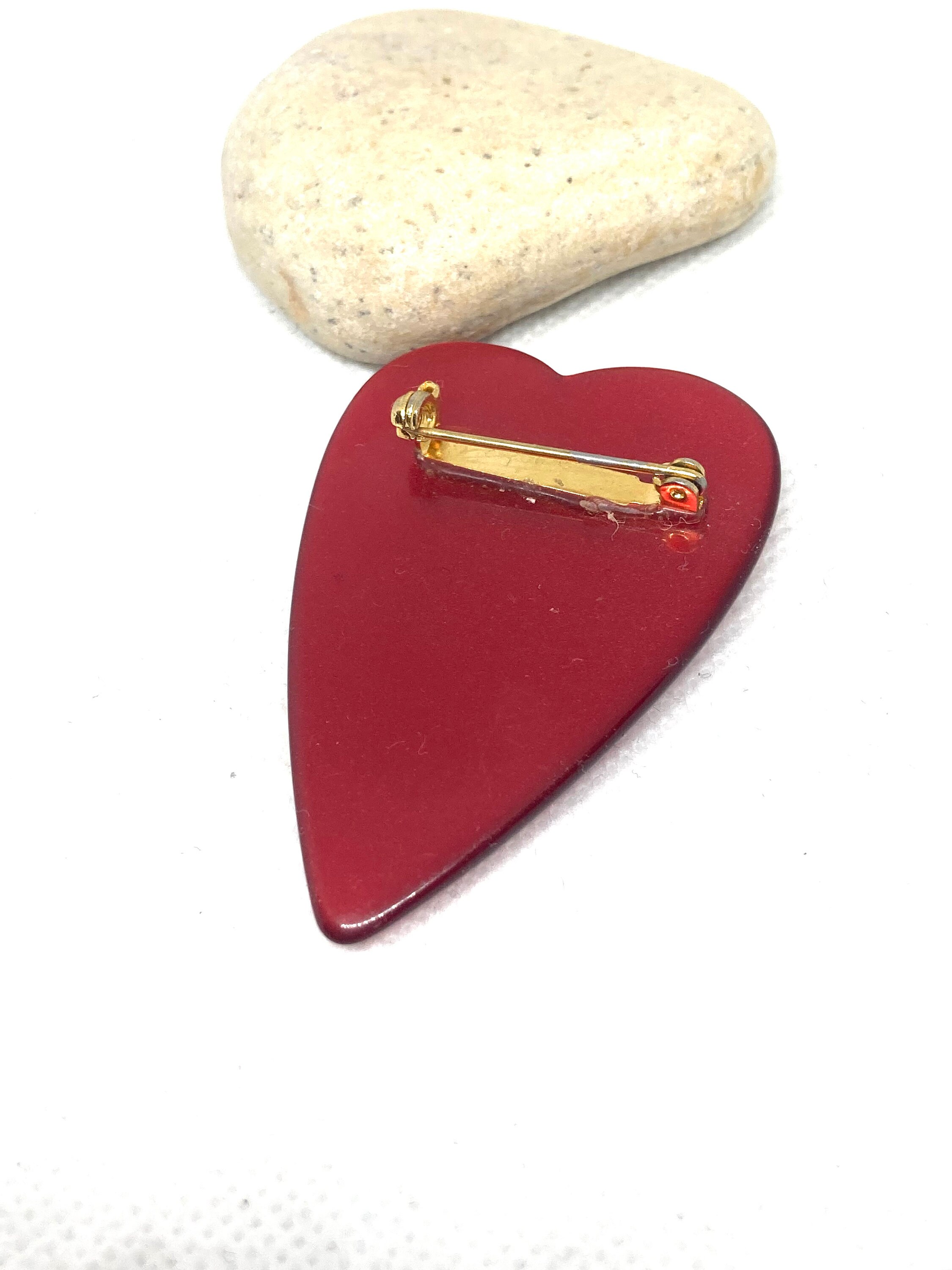 Vintage Large Plastic Red Heart Brooch - Etsy