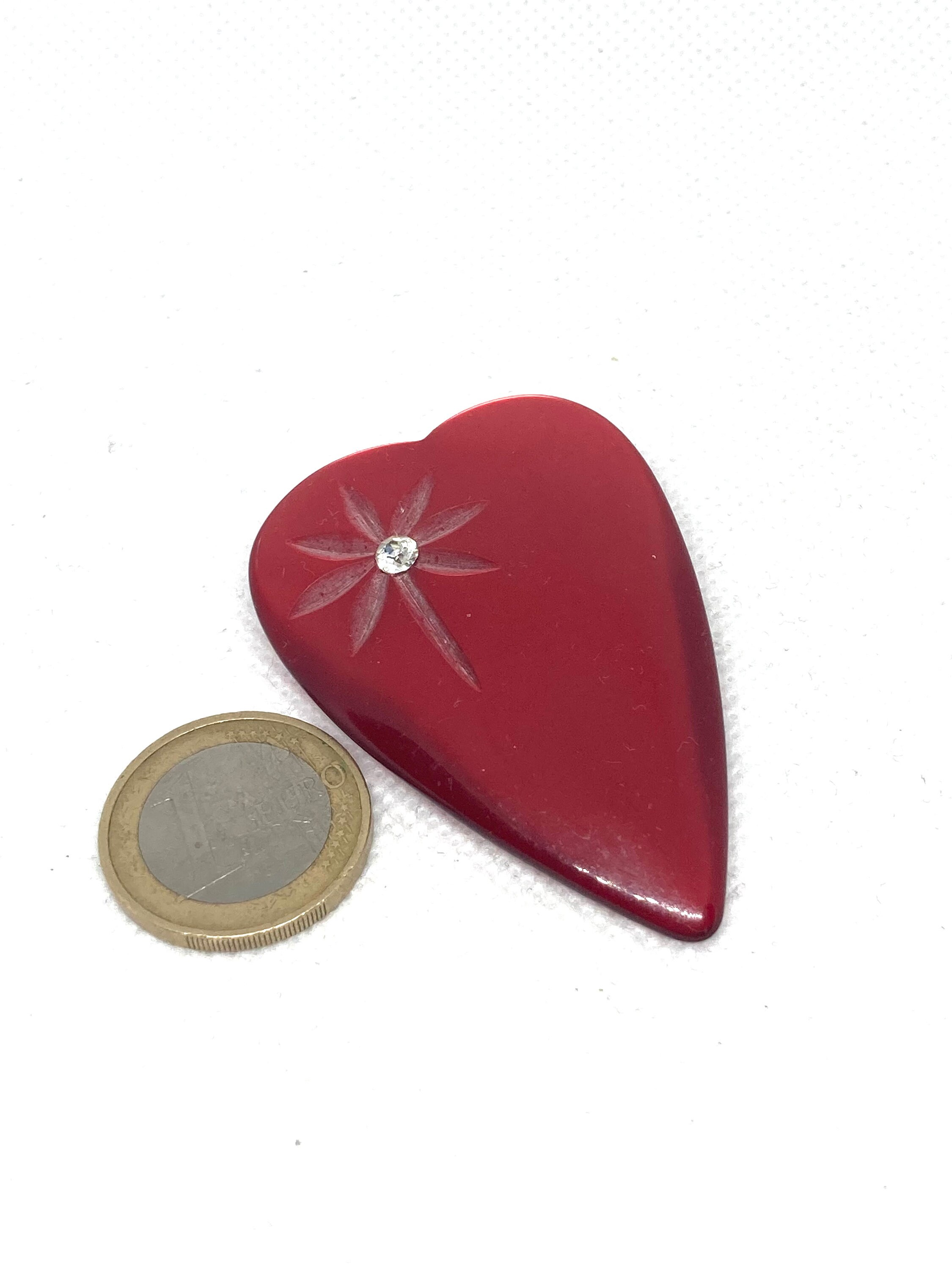 Vintage Large Plastic Red Heart Brooch - Etsy