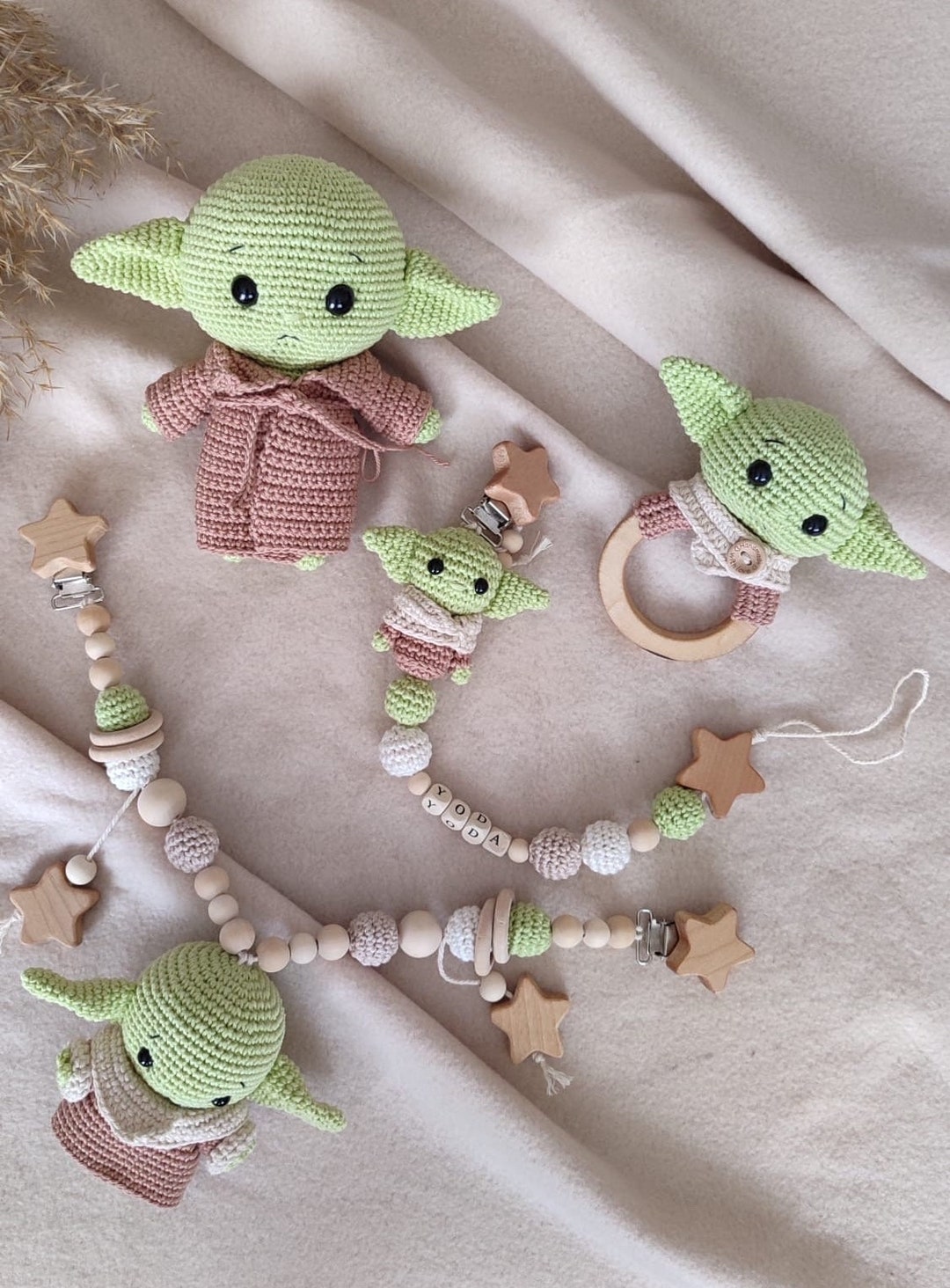 Charming Baby Yoda Toy Set: Safe Eyes, Maple Wooden Clip, Organic ...