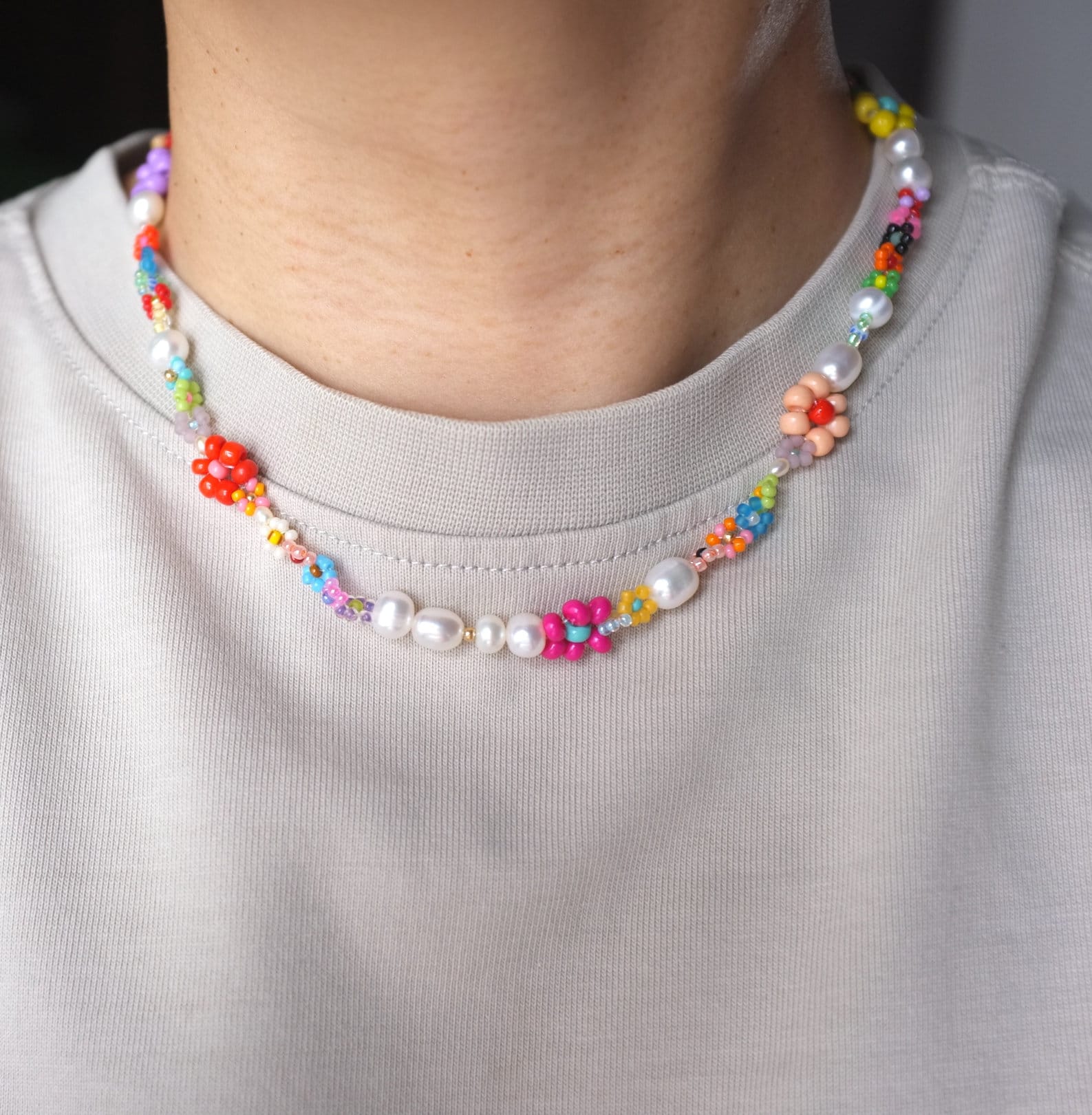 Hand Made Daisy Flower Glass Beaded Freshwater Pearls Necklace/bracelet ...