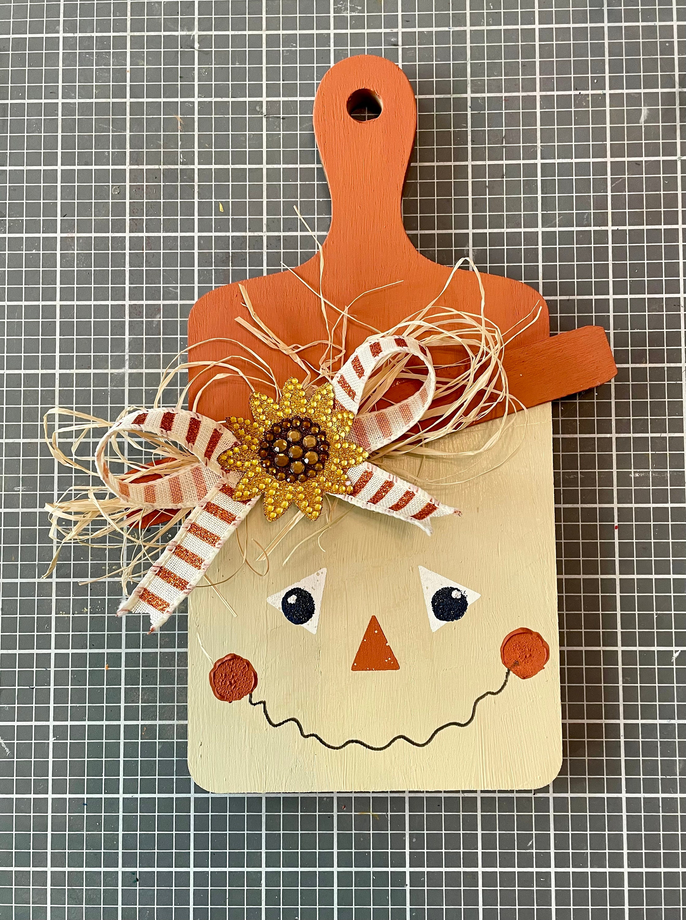 Cutting Board Scarecrow Sign - Etsy