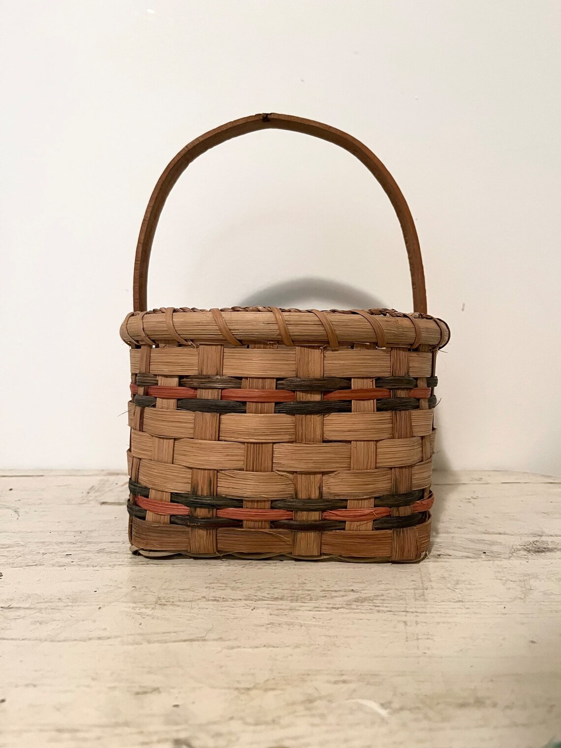 Beautiful Vintage Splint Basket With Red and Green Details - Etsy