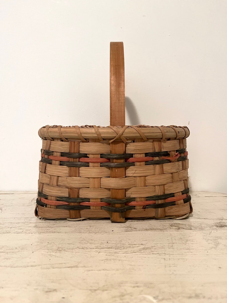 Beautiful Vintage Splint Basket With Red and Green Details - Etsy