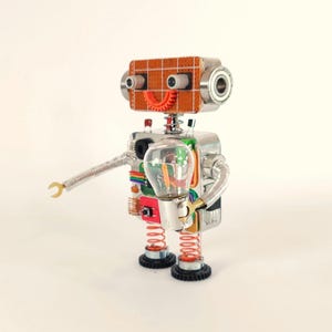 Circuit Robot Lamp, Simple Robot Decor, Cute Robot - Etsy