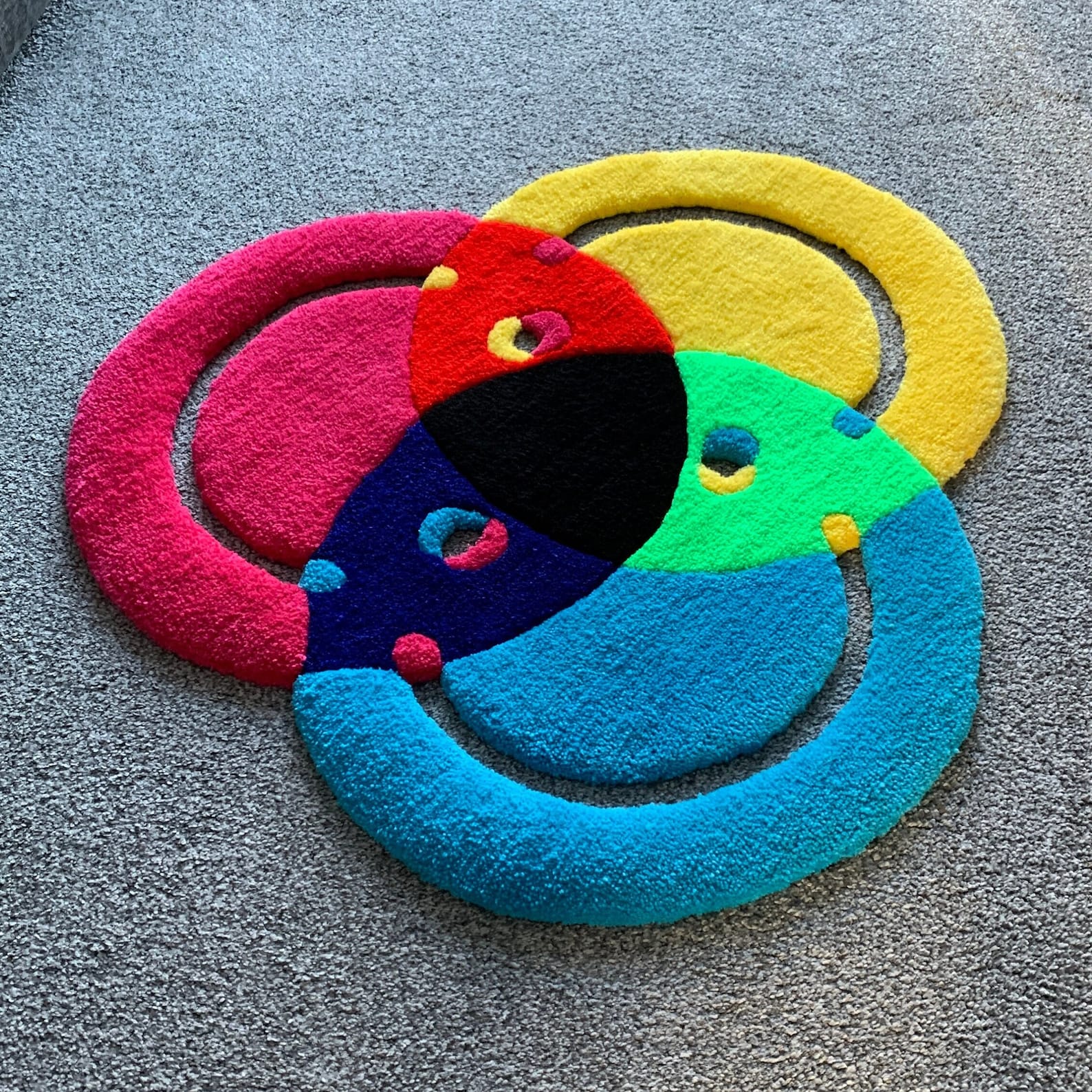 RGB Trippy Smiley Face Rug Handmade Tufted Cut Pile Rug for - Etsy