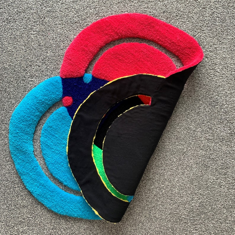 RGB Trippy Smiley Face Rug, Handmade, Tufted, Cut Pile Rug for Bedroom ...