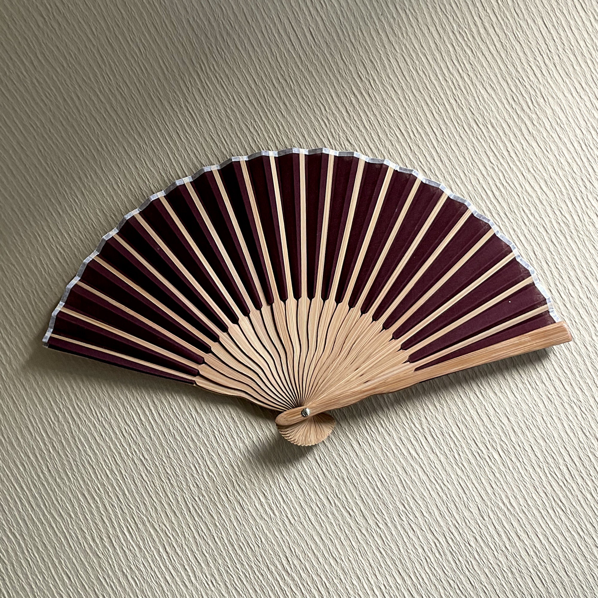 Burgundy Fabric Mini Hand Fan (6.5"), Traditional Japanese Maroon Red ...