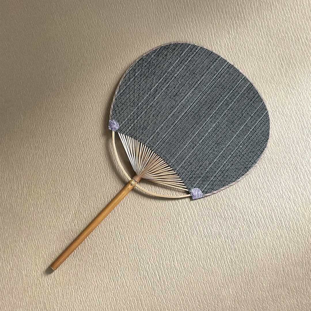 Japanese Black Fabric Hand Fan, Vintage Retro Style Bamboo Hand Fan ...