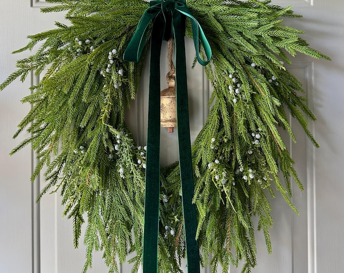 Artificial Norfolk Pine and Juniper Balsam Fir Christmas Winter Wreath ...