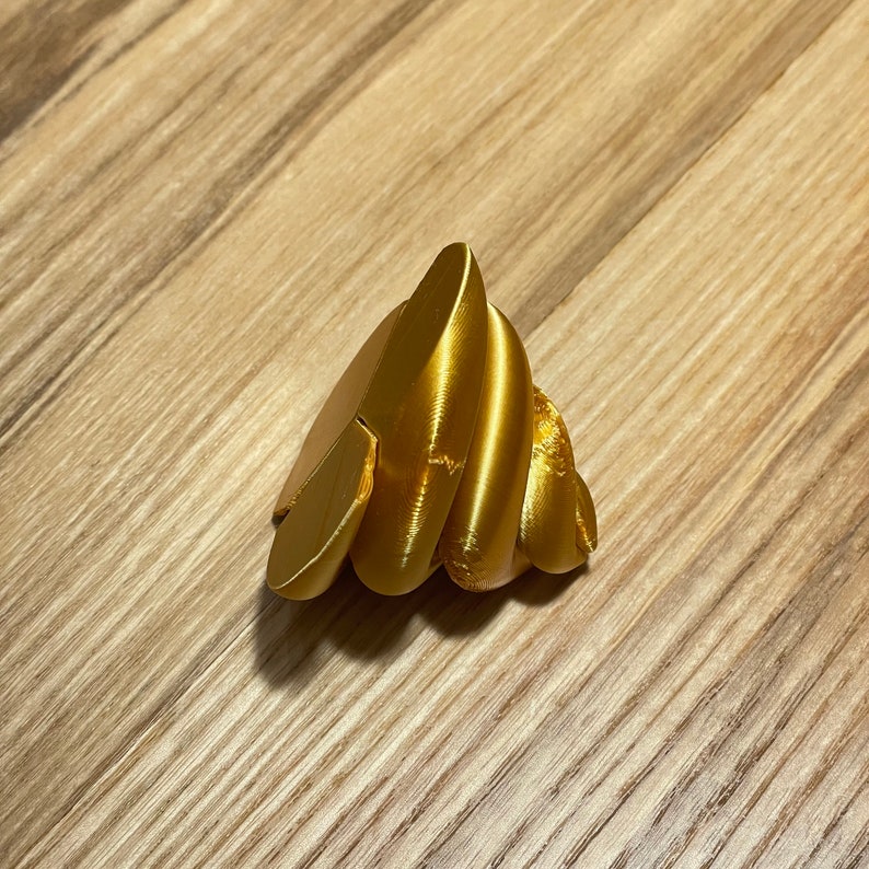 Fidget Poop Fidget Sphere Poop Emoji Juguete de trisección de impresión ...