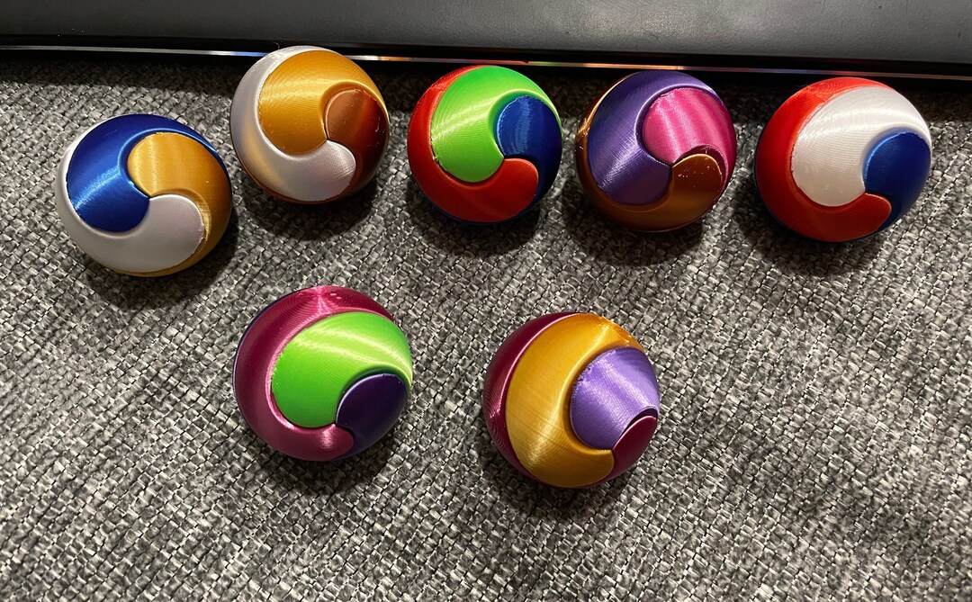 Fidget Sphere Mixed - 3D Print Trisection Toy - Twist Puzzle - Desktop ...